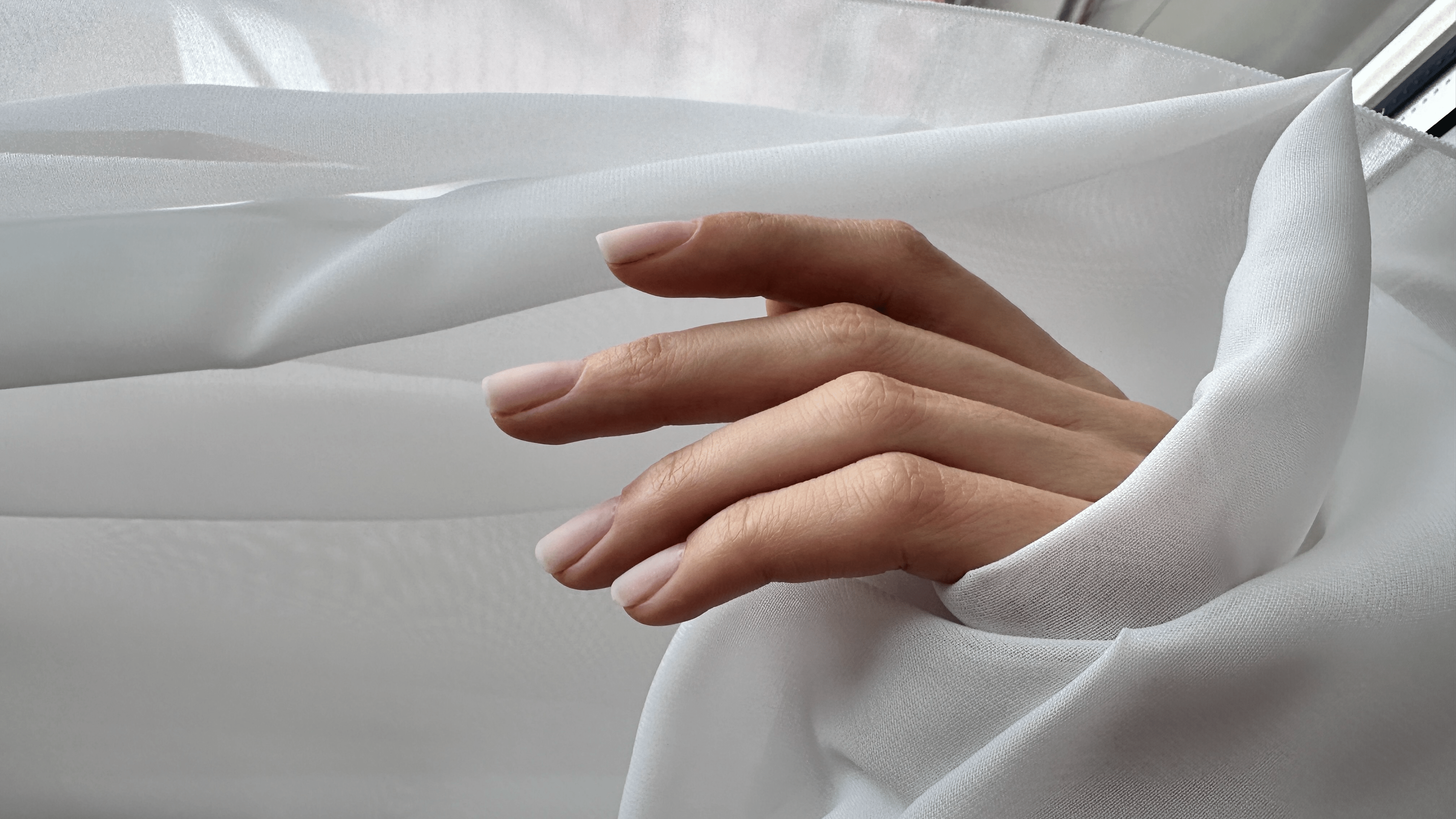 Nail Lamination: cea mai nouă tehnică din industria unghiilor – NAIL ...